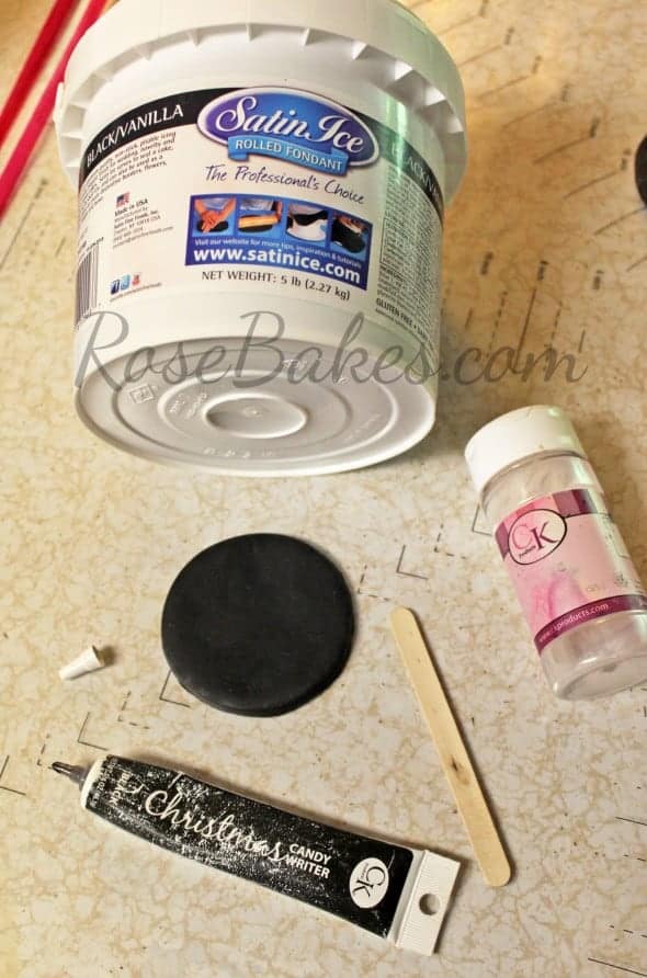 How To Make Mickey Mouse Ears For A Cake