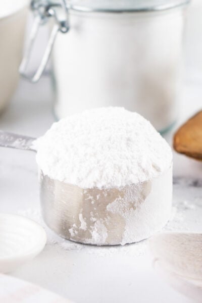 How to Make Homemade Powdered Sugar with 2 Ingredients!