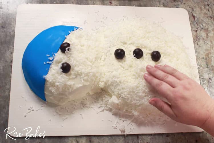 Easy Snowman Cake (with Video!)