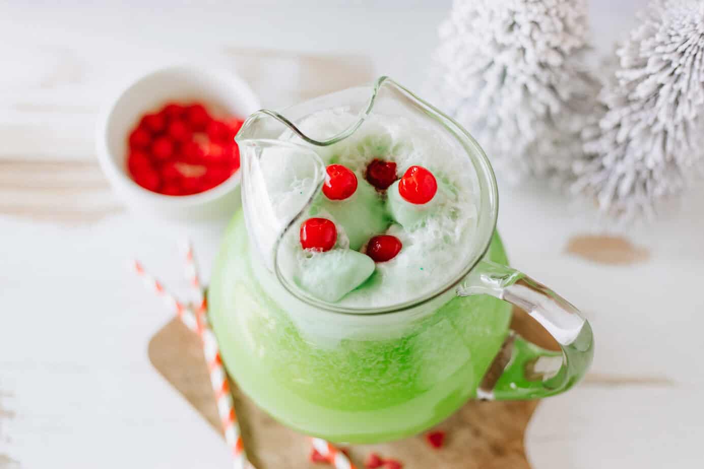 Easy 3 Ingredient Grinch Punch Recipe