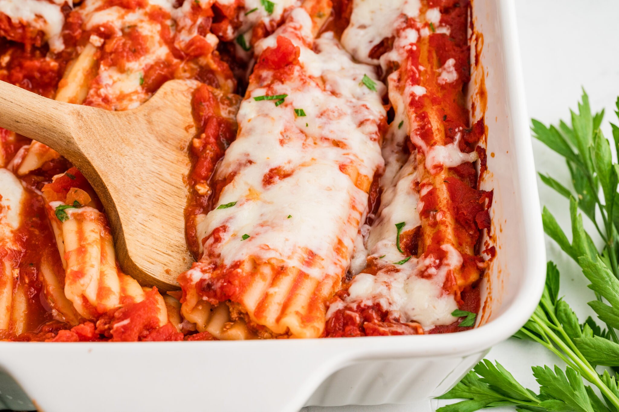 How to Make Cheese Manicotti (Easy Recipe)