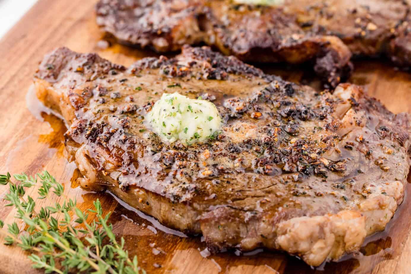 Cast Iron Ribeye Steak Recipe (How to Cook Ribeye Steak)