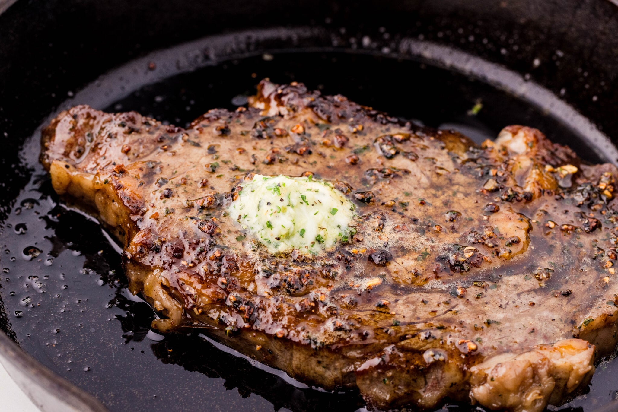 Cast Iron Ribeye Steak Recipe (How to Cook Ribeye Steak)