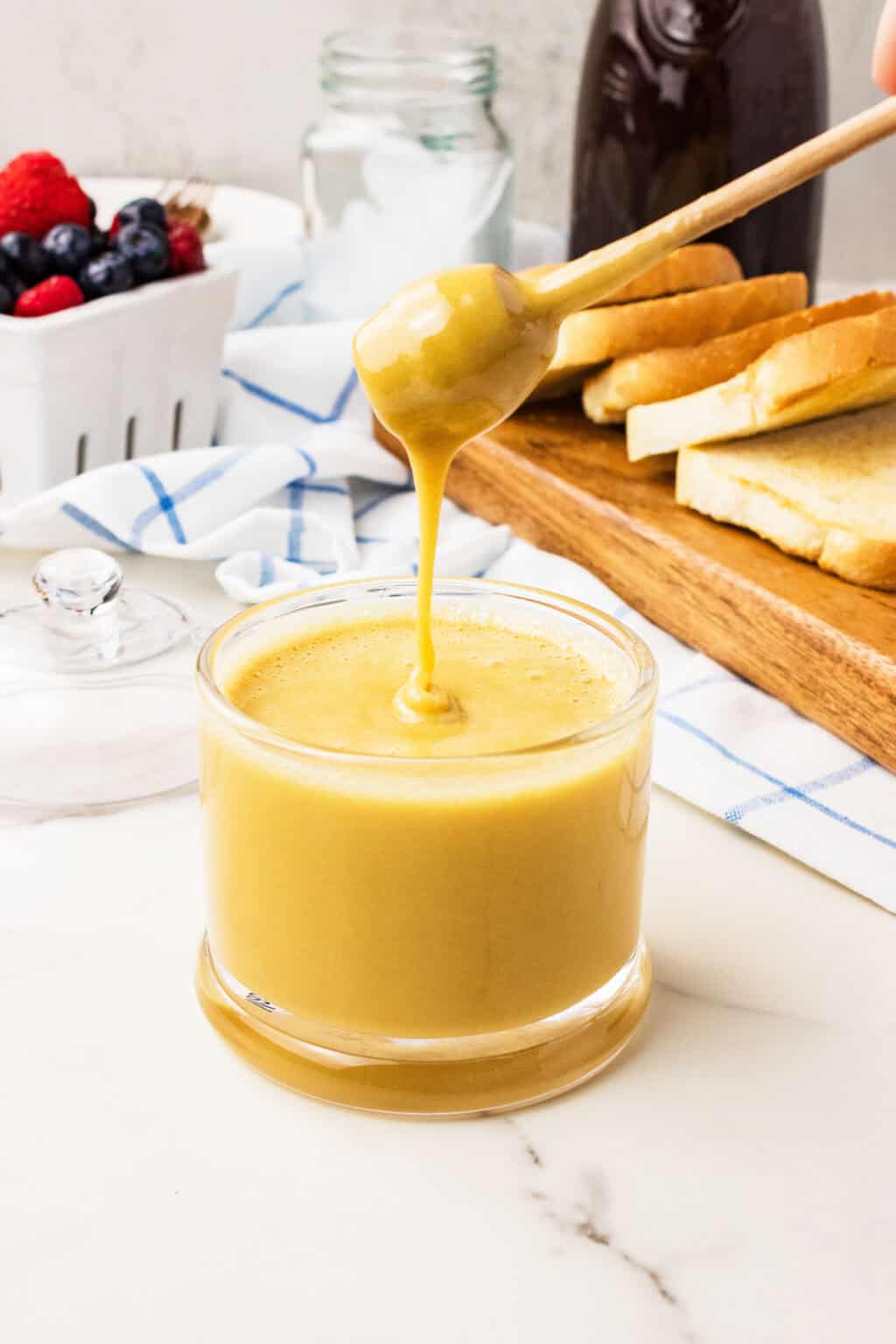 Whipped Honey Recipe (How to Make Creamed Honey)